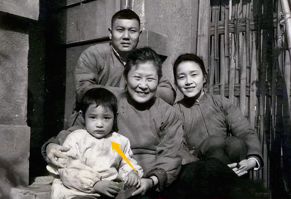 Chen Chong: The eldest daughter graduated from Harvard, and the ...