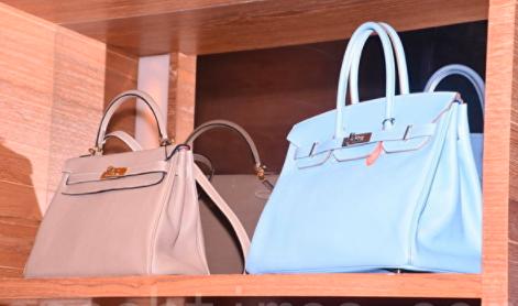 Taiwanese artist Luo Peiying was defrauded of 20 million during her ...