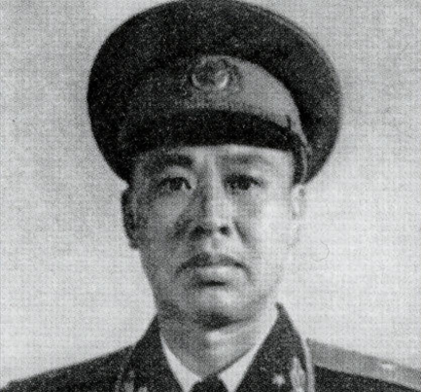 There are 12 divisions in the 19th Corps of the First Field. Who are ...