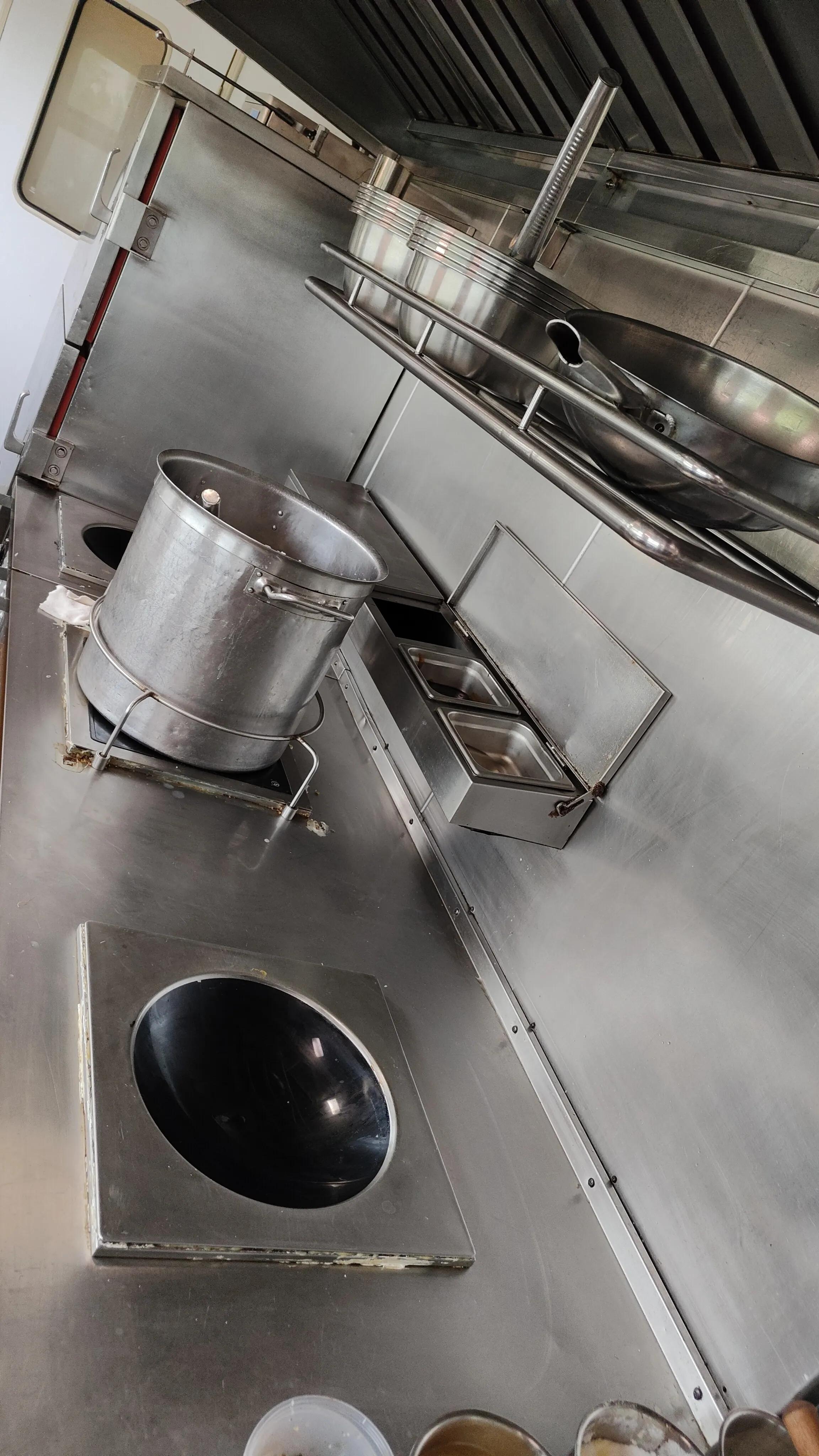 Back kitchens and restaurants you may not have seen - iNEWS