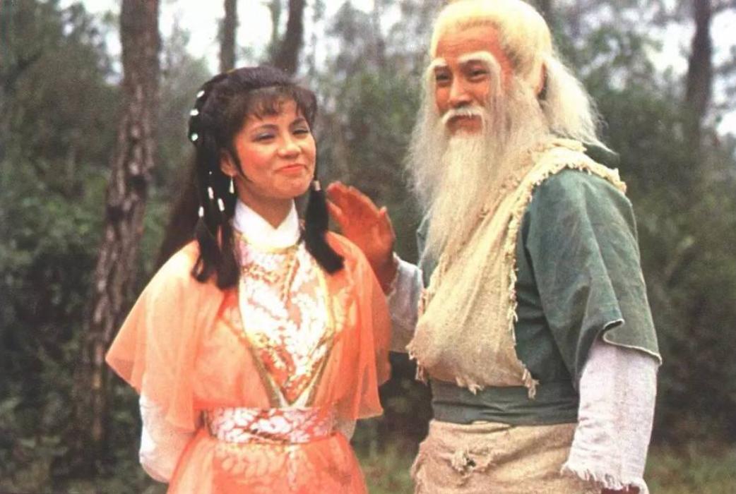 What has Huang Rong experienced in her life?Read the names of the three ...