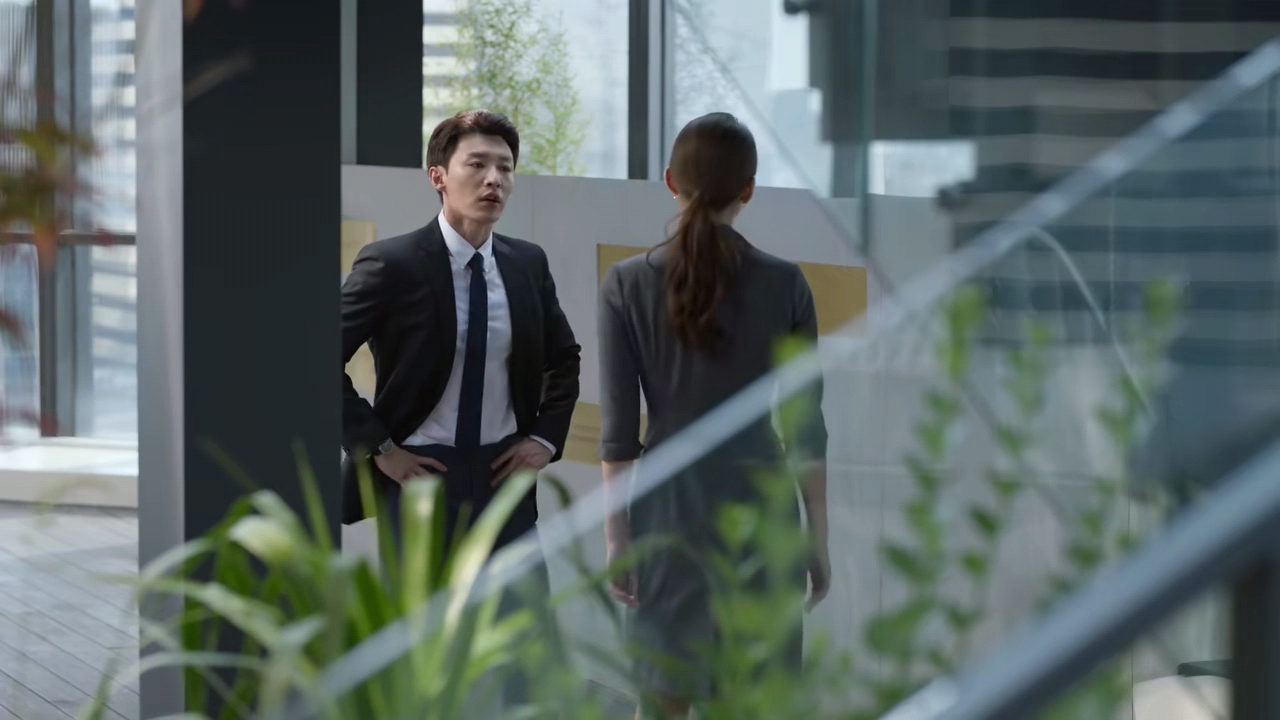 "Battle of the Roses" Highlights: Gu Nian is caught in the custody ...