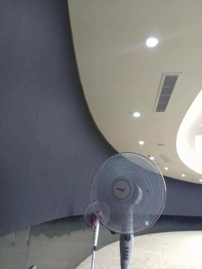 To deal with "back to the south", LED display moisture-proof teach you ...