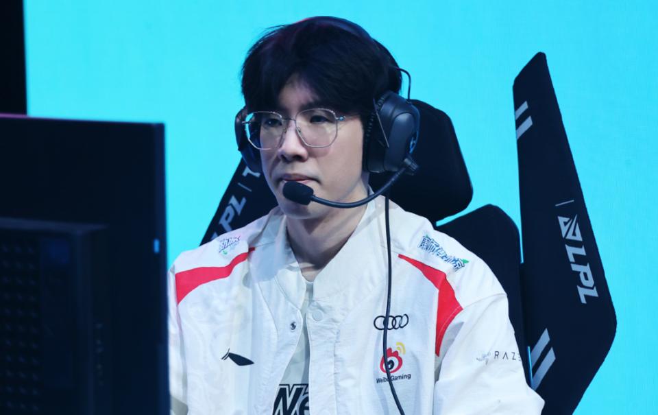 Theshy還能回到巔峰嗎？圈內人爆料：打完今年他就會退役了 - 資訊咖