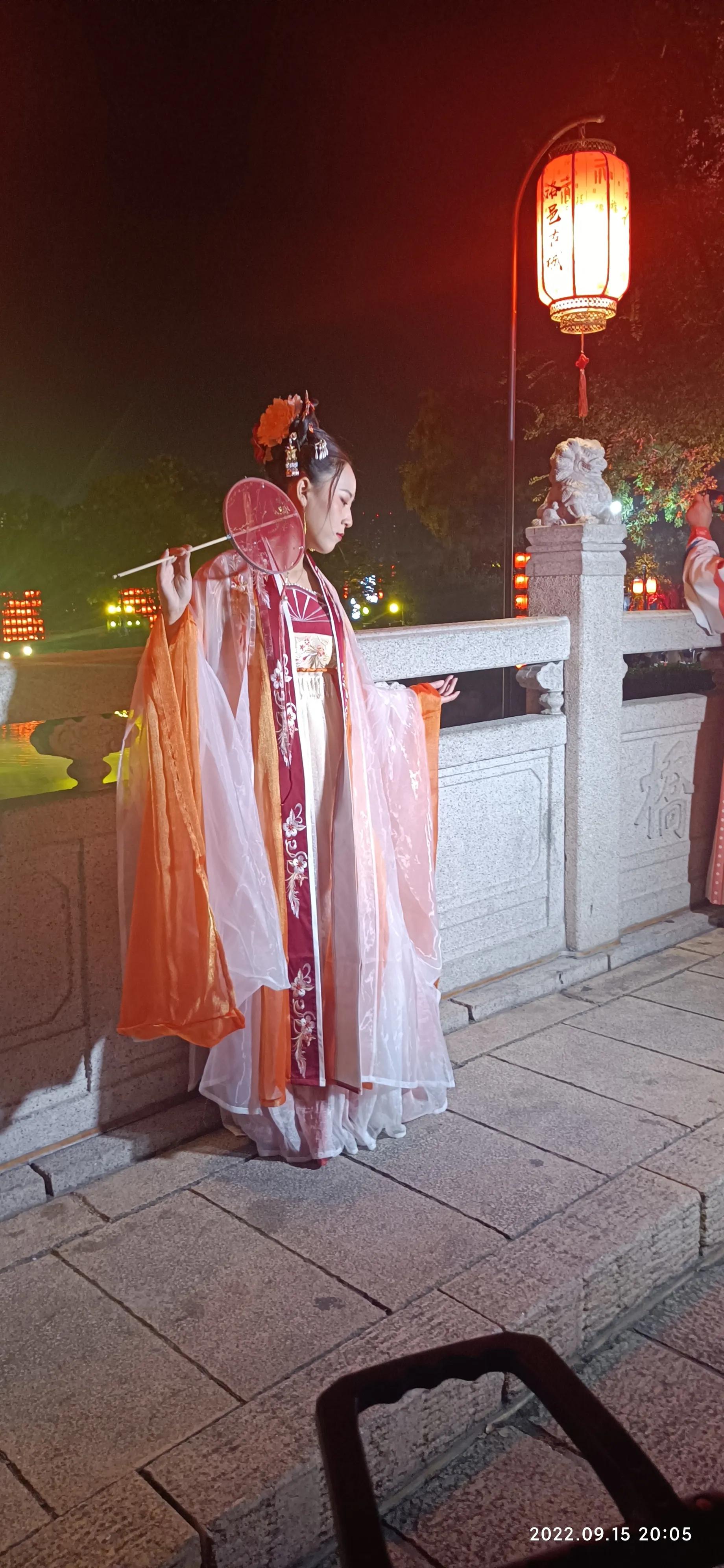 Seven must visit the ancient city of Luoyi - iNEWS