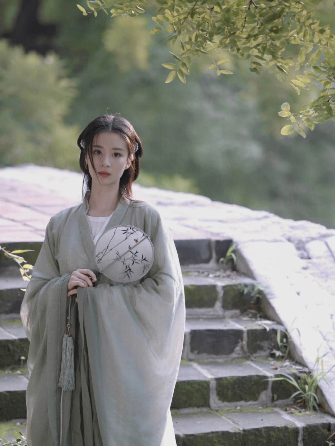 Yu Zheng supports Wang Churan: Actors will be popular after a ...