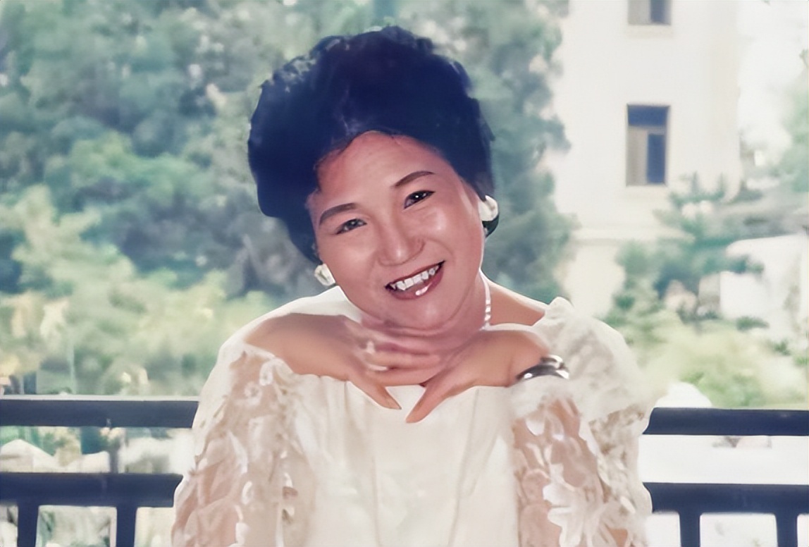 Actor Zhao Lirong: After losing her husband, she married her brother-in ...