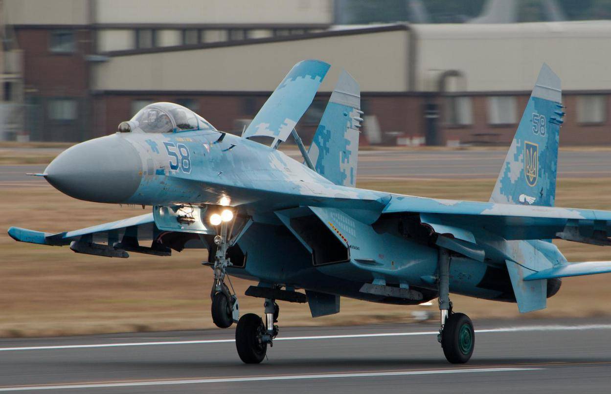 How many Su-27s did China buy back then?Its engine life is really only ...