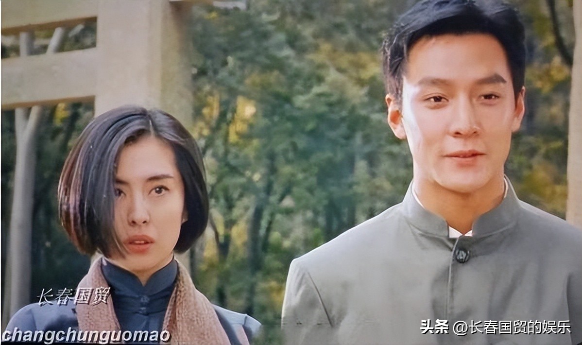 Wang Zuxian's old photos from 22 years ago were exposed, and Wu Yanzu is in the same frame as a ...