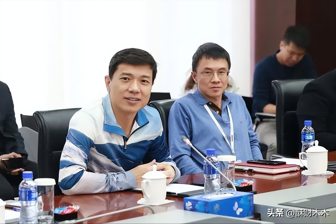 Baidu Robin Li: worth $8.4 billion, his wife Ma Dongmin holds a 4.8% ...