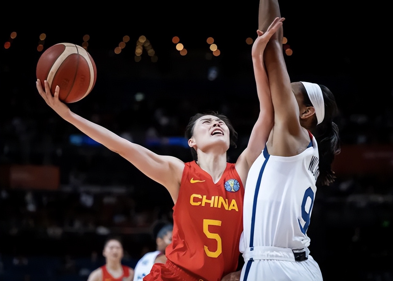 Li Meng, Han Xu, Wang Siyu!The Big Three scored 50 points, 12 rebounds ...
