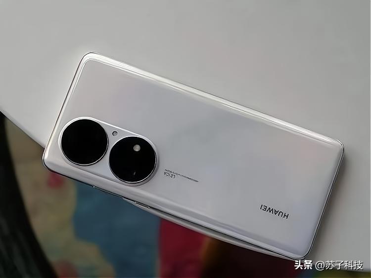 With a budget of more than 4,000 yuan, how should I choose between Huawei P50Pro and Honor ...
