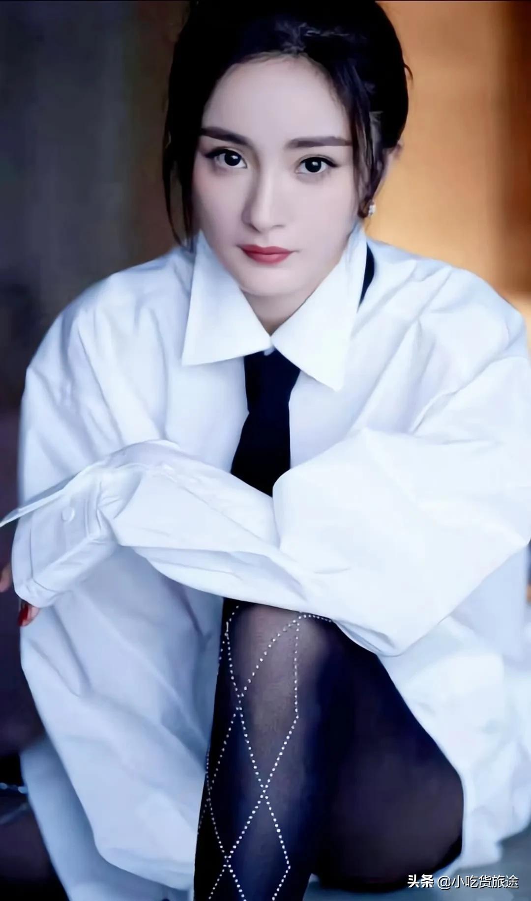 There is a kind of aftertaste called "Yang Mi" chopstick legs - iNEWS