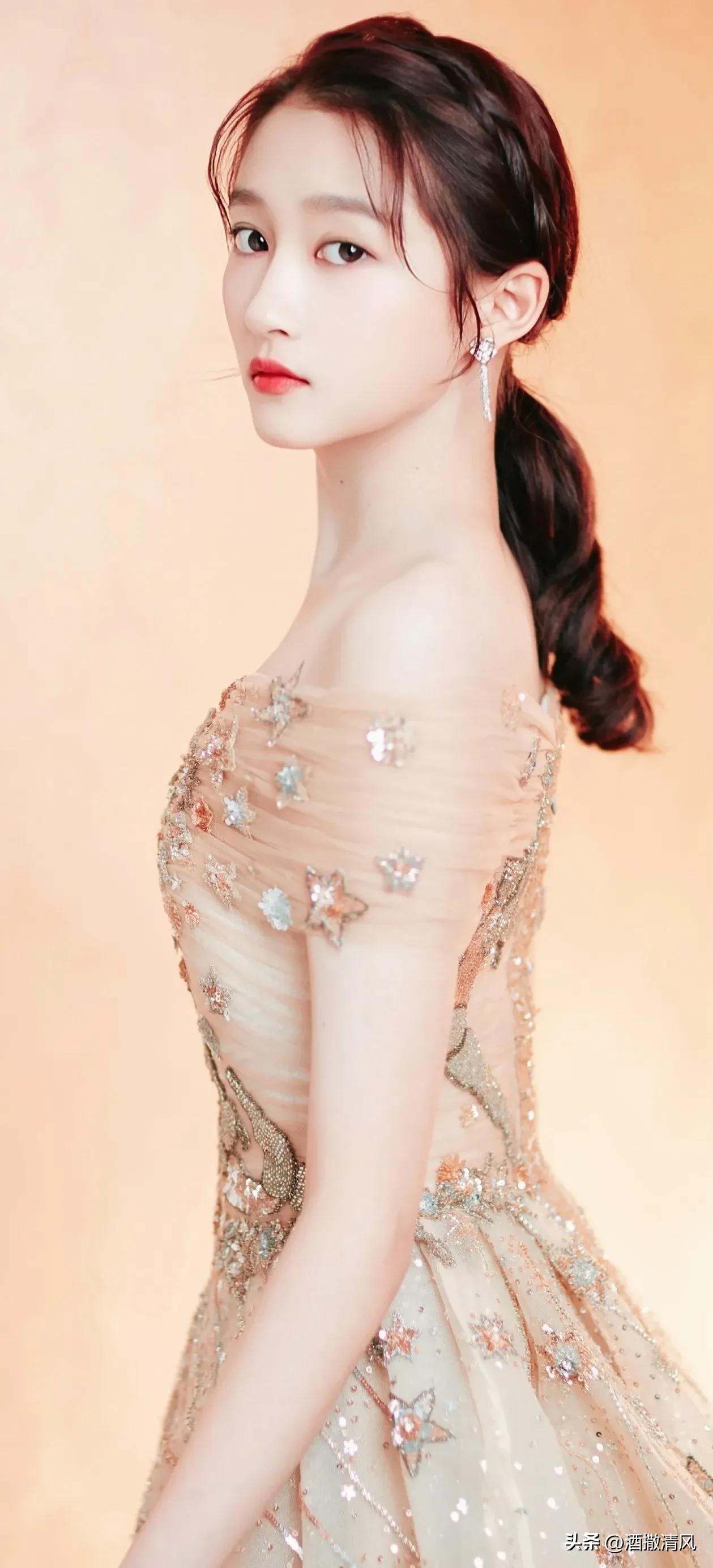 Guan Xiaotong - iNEWS