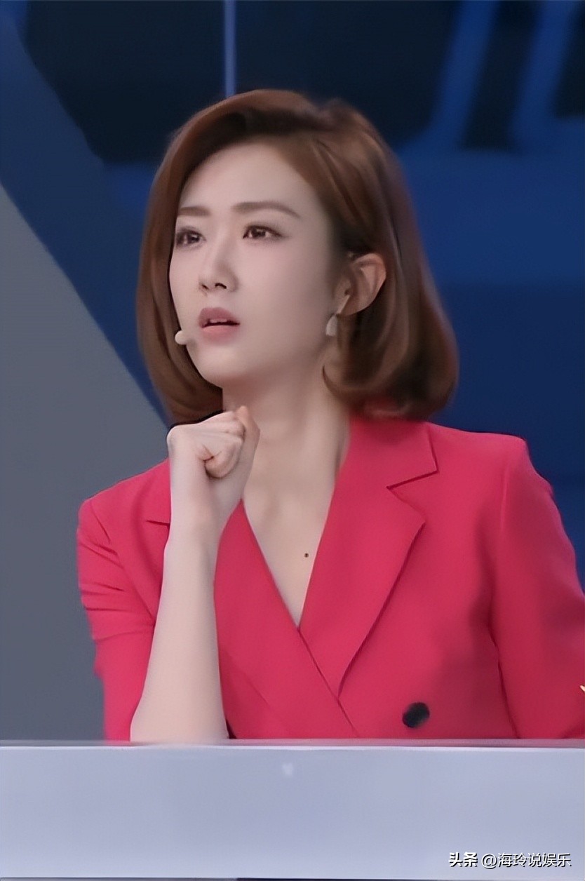 Wang Jianing, the new-generation beauty host of CCTV with outstanding looks and talents - iNEWS