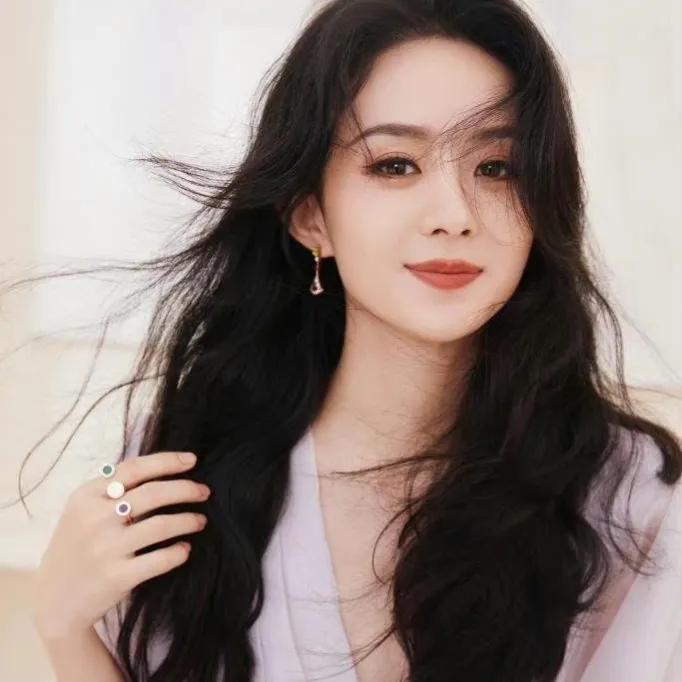 Little Gossip, Zhang Yixing, Fan Chengcheng, White Deer, Wang Hedi ...