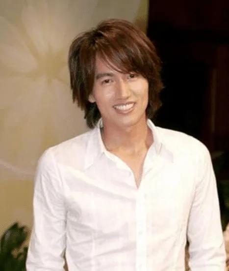 Is a man who loves to cry really not manly enough? - iNEWS