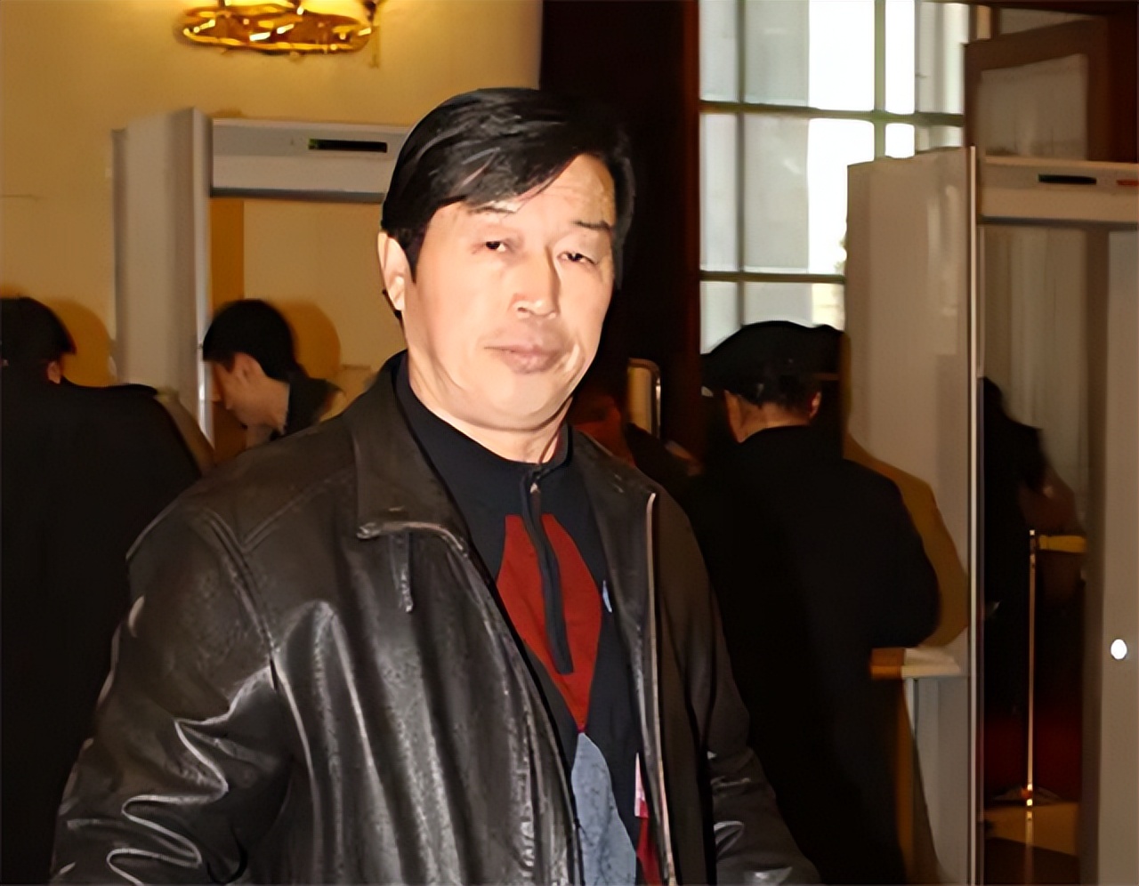 How was Ma Junren doing after he fell from the altar?Crazy advertising endorsements, relying on ...