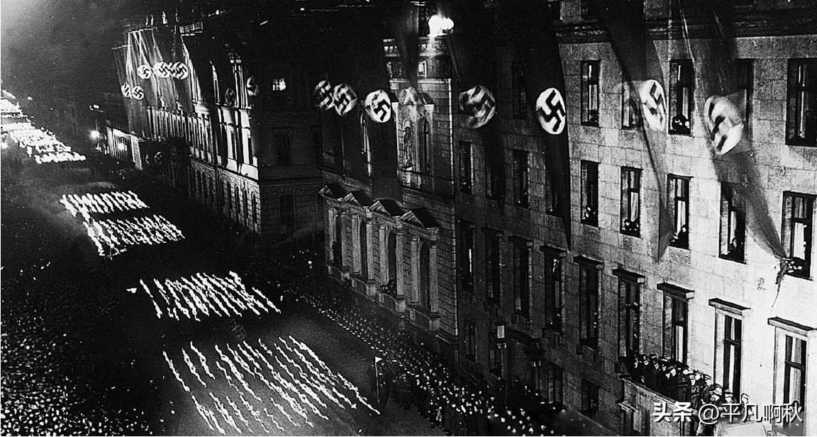 On the eve of the birth of the Third Reich, a morbid atmosphere hangs ...