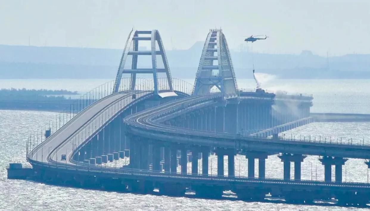 The Crimean Bridge was blown up again, and the Russian air defense ...