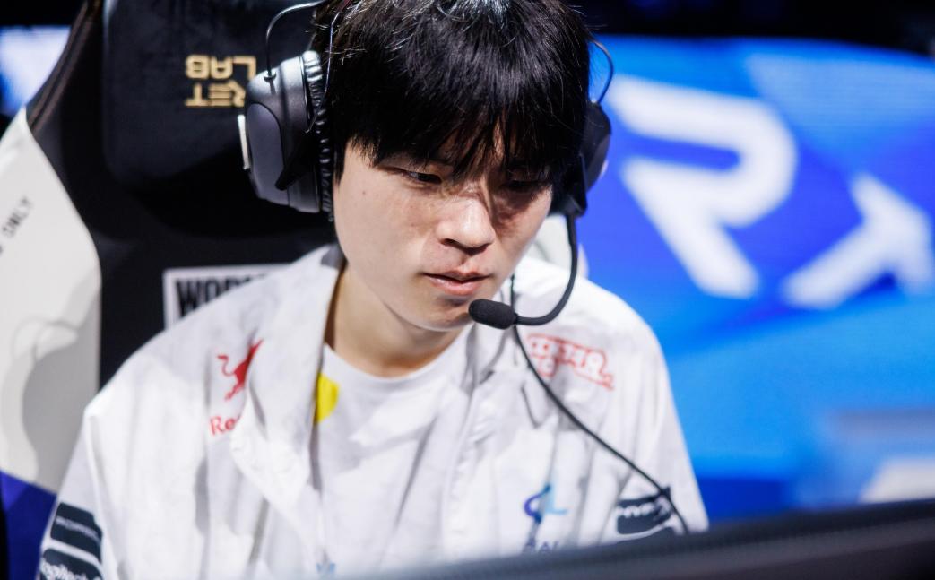 How fierce is the peak Uzi? Among the evaluations of well-known players ...