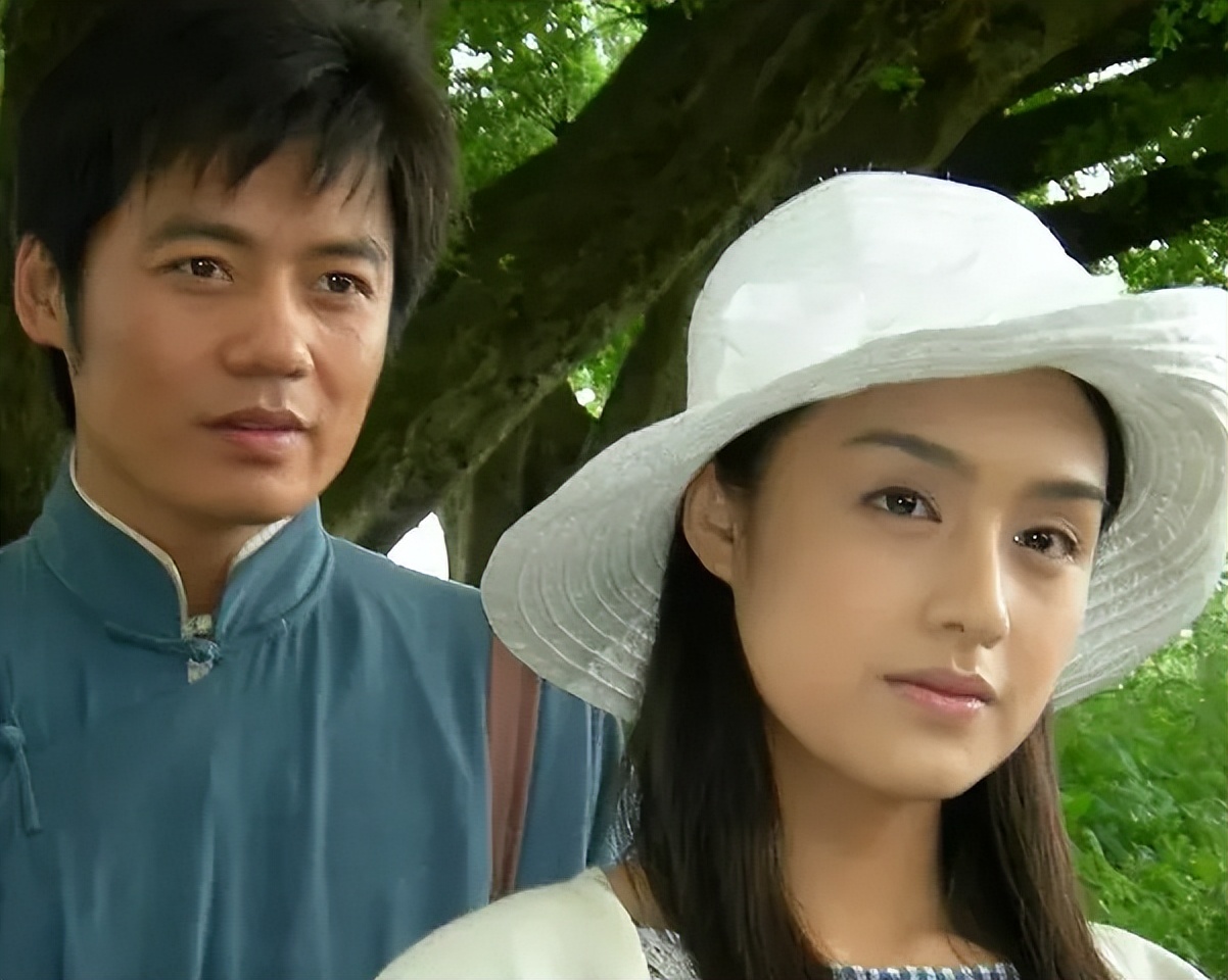 Fu Dalong: He has been with Rao Minli for many years but has no children, and finally reached ...