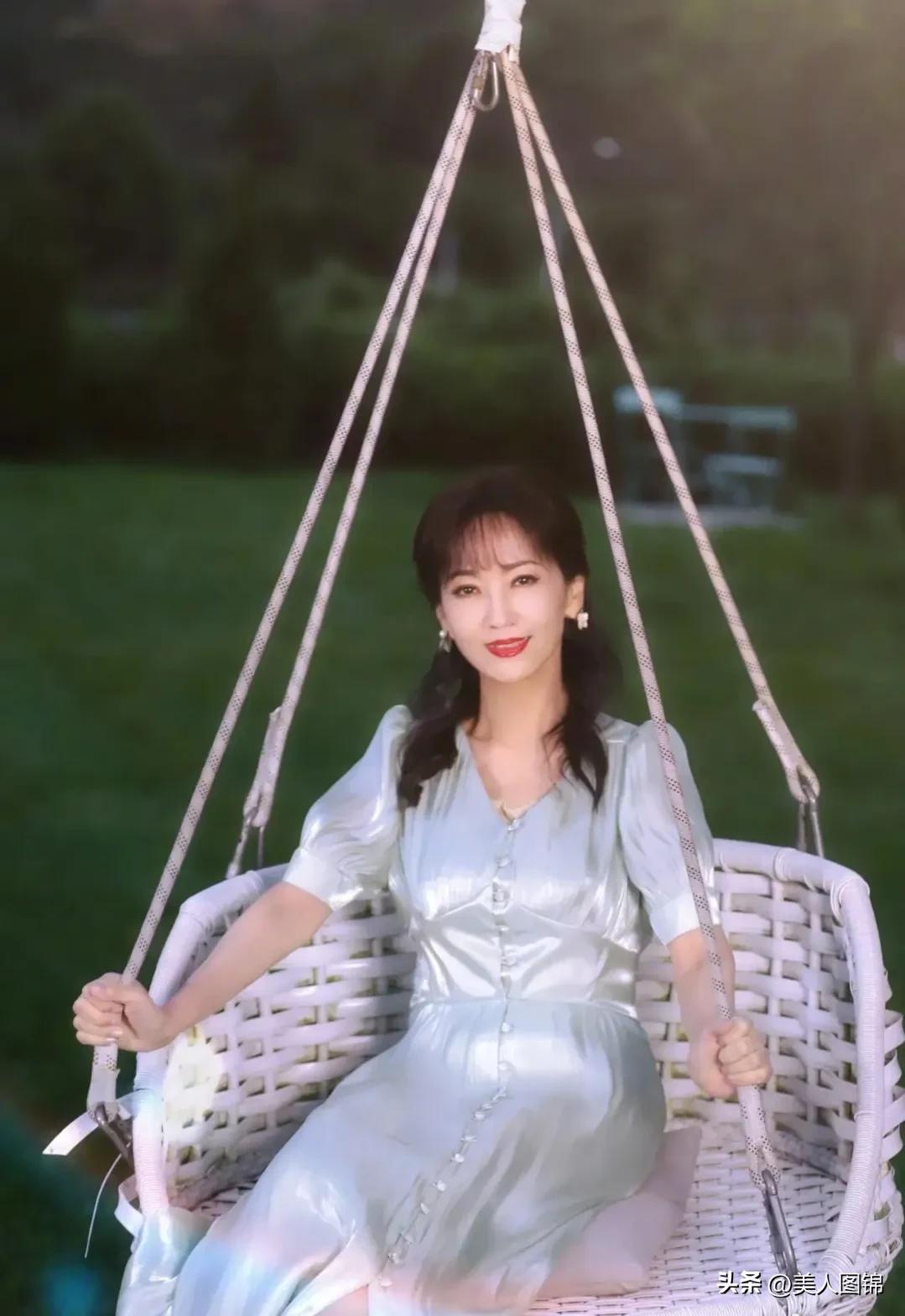 Hong Kong beauty, "Goddess of Frozen Age" Zhao Yazhi - iMedia