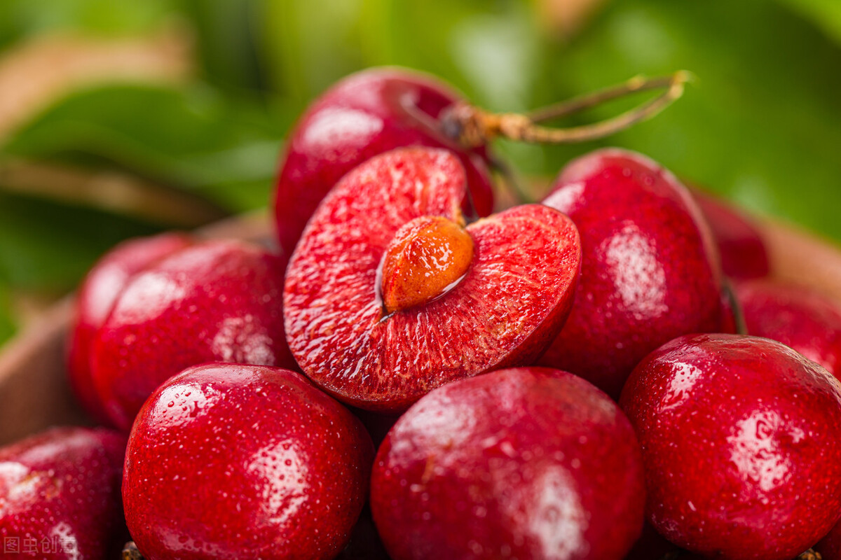 6 kinds of fruits that are known to be super difficult to peel ...