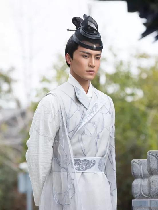 Murong Fu, eight parts and five editions of Tianlong, who is worthy of ...