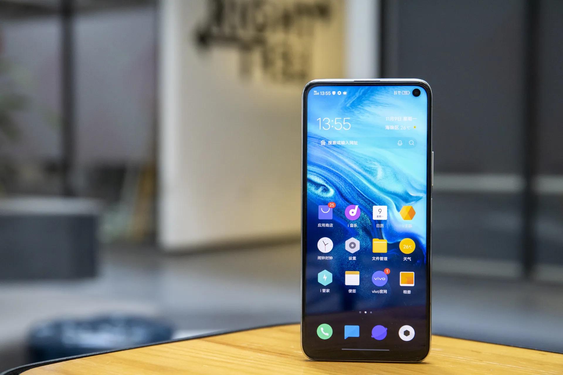 Domestic mobile phones will catch up soon?Looking at the development ...