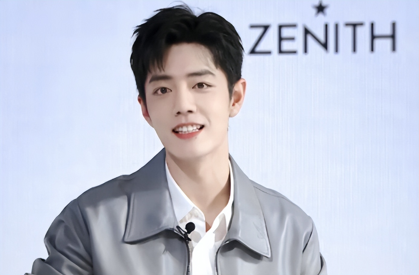 Weibo night seats, "Bo Jun Yi Xiao" is divided into two rows, TFBOYS ...