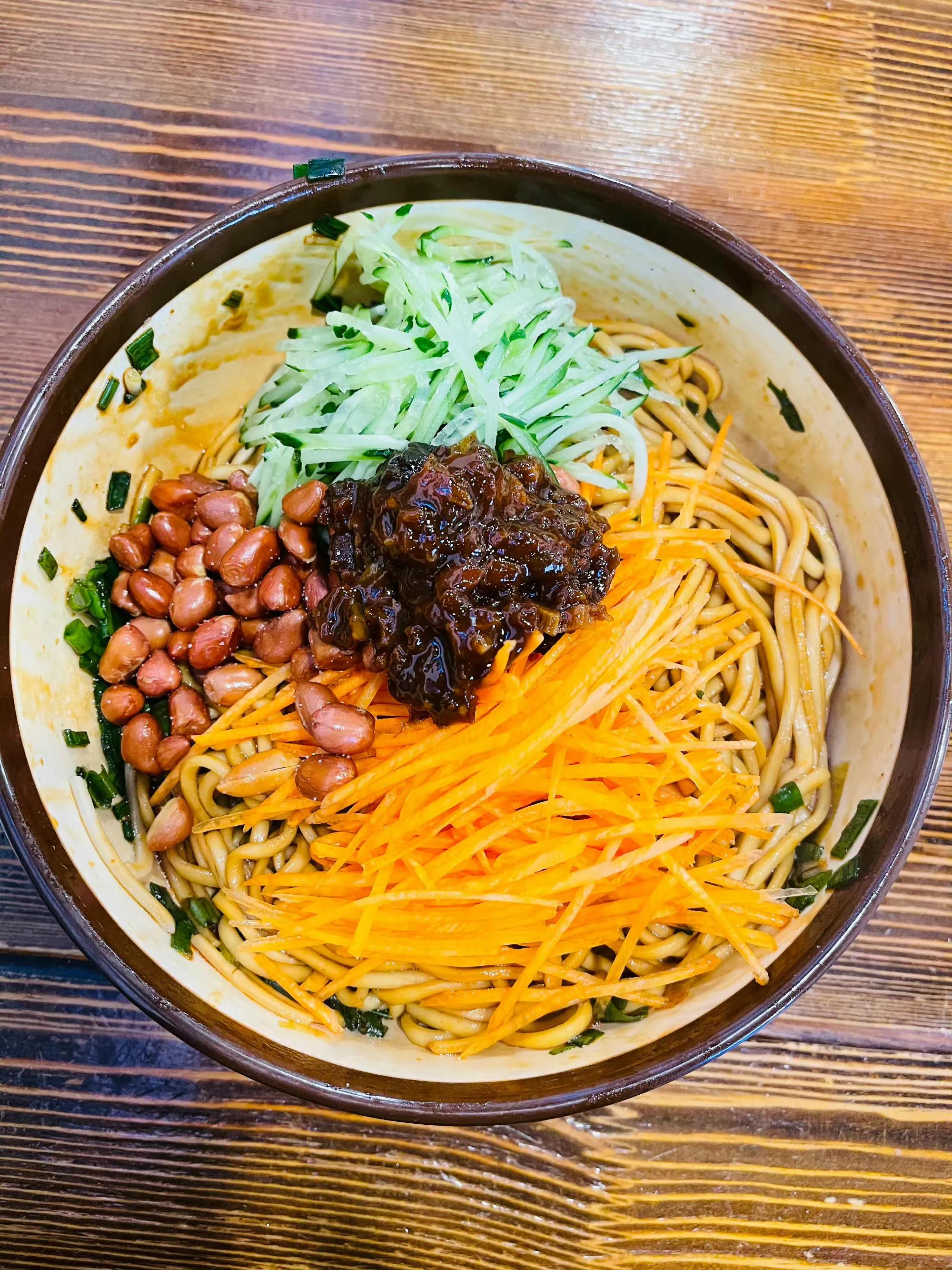 Tender white fresh soup jade noodles, a beautiful poem about praise ...