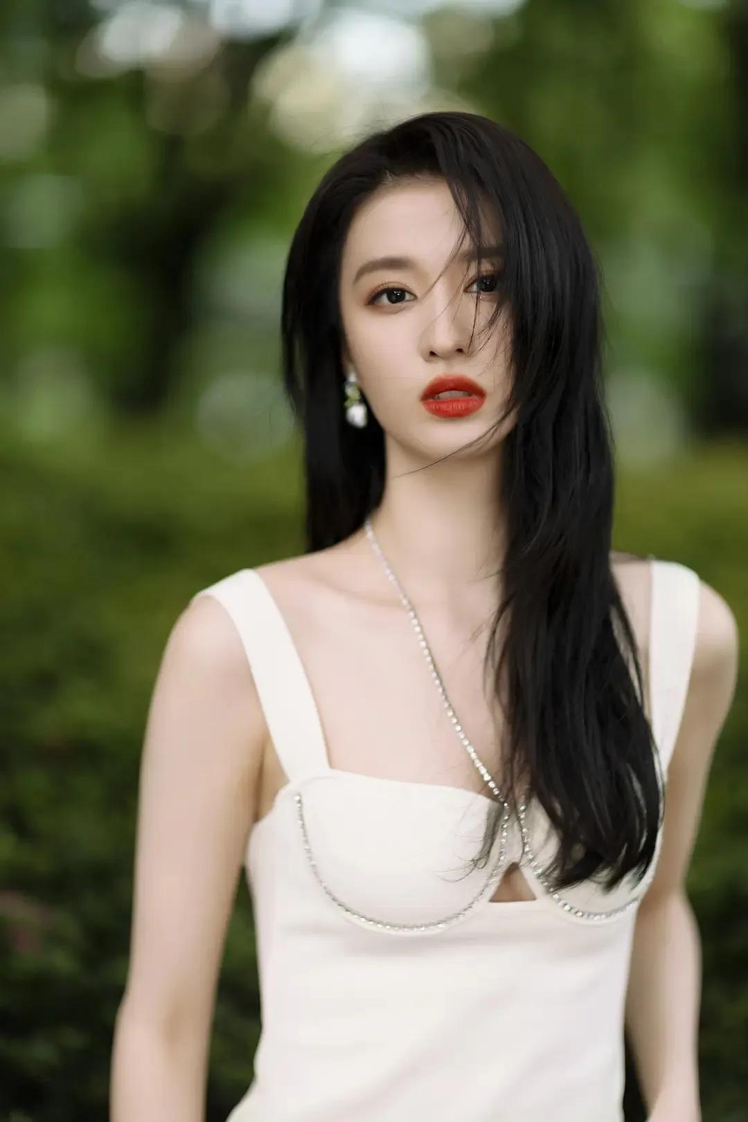 "Jiao Zang" rejected by fans of Yang Mi, Zhang Wanyi and Wang Churan were chosen as the hero and ...