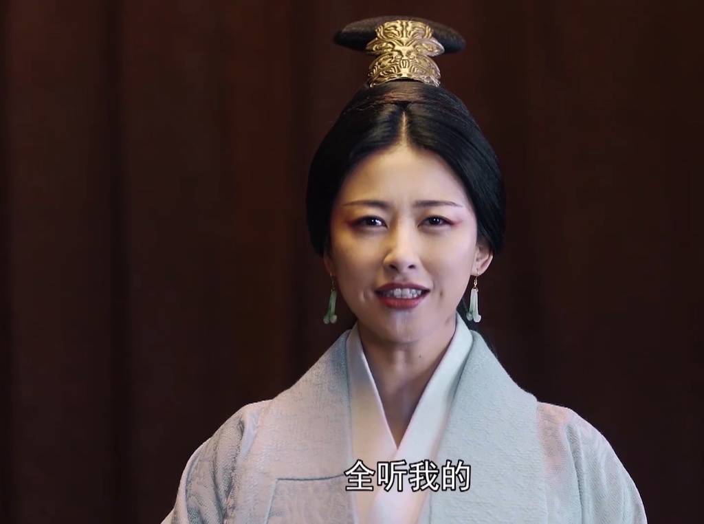 The Empress Dowager Xuan and King Yiqu gave birth to a son, Ying Ji ...