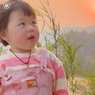 Yao Yiyao emoticon pack - iMedia