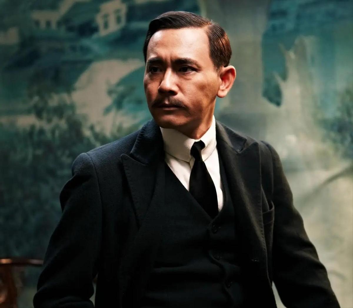 Chiang Kai-shek hated his subordinates smoking, but Chen Bulei was an ...