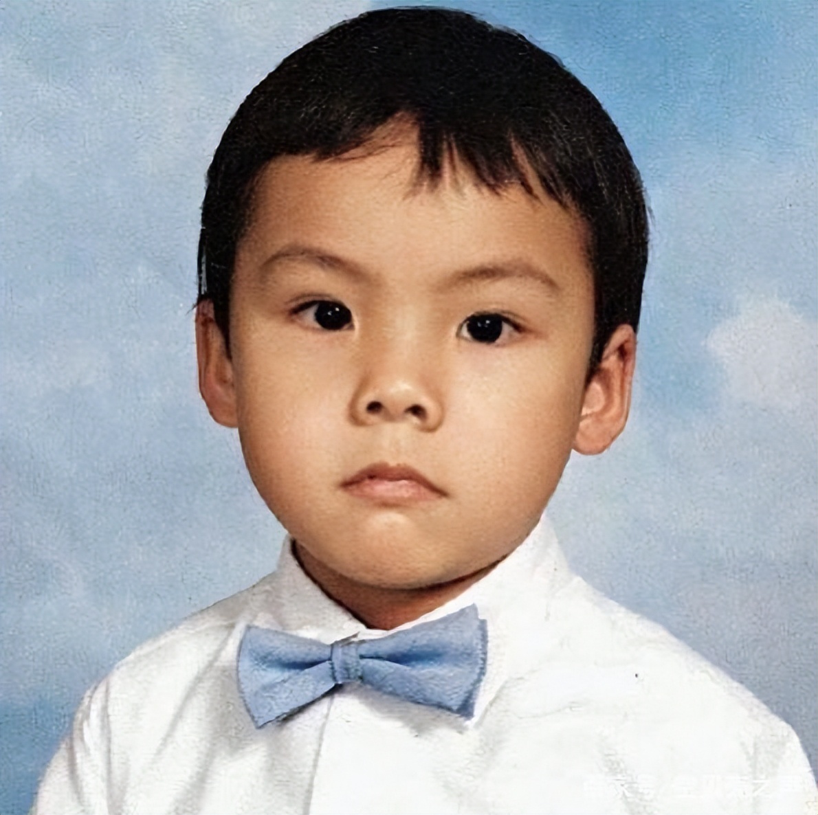 Have you ever seen a star as a child?Yang Mi is soft and cute, Yang Zi ...