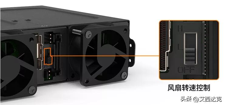 [Concept product] 4-bay 2.5" SATA/SAS/NVMe (U. 3) SSD/HDD UBM hard disk ...