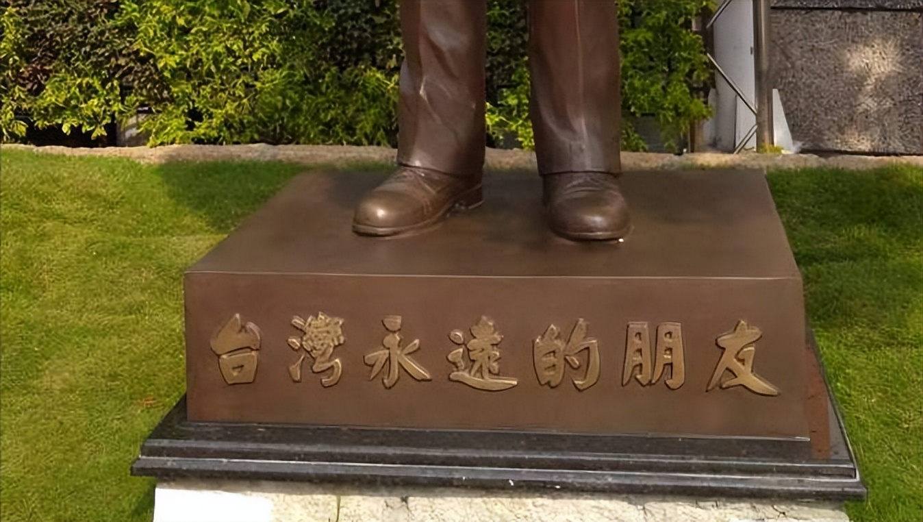 Shame!Taiwanese temples enshrine the bronze statue of Abe, the people ...