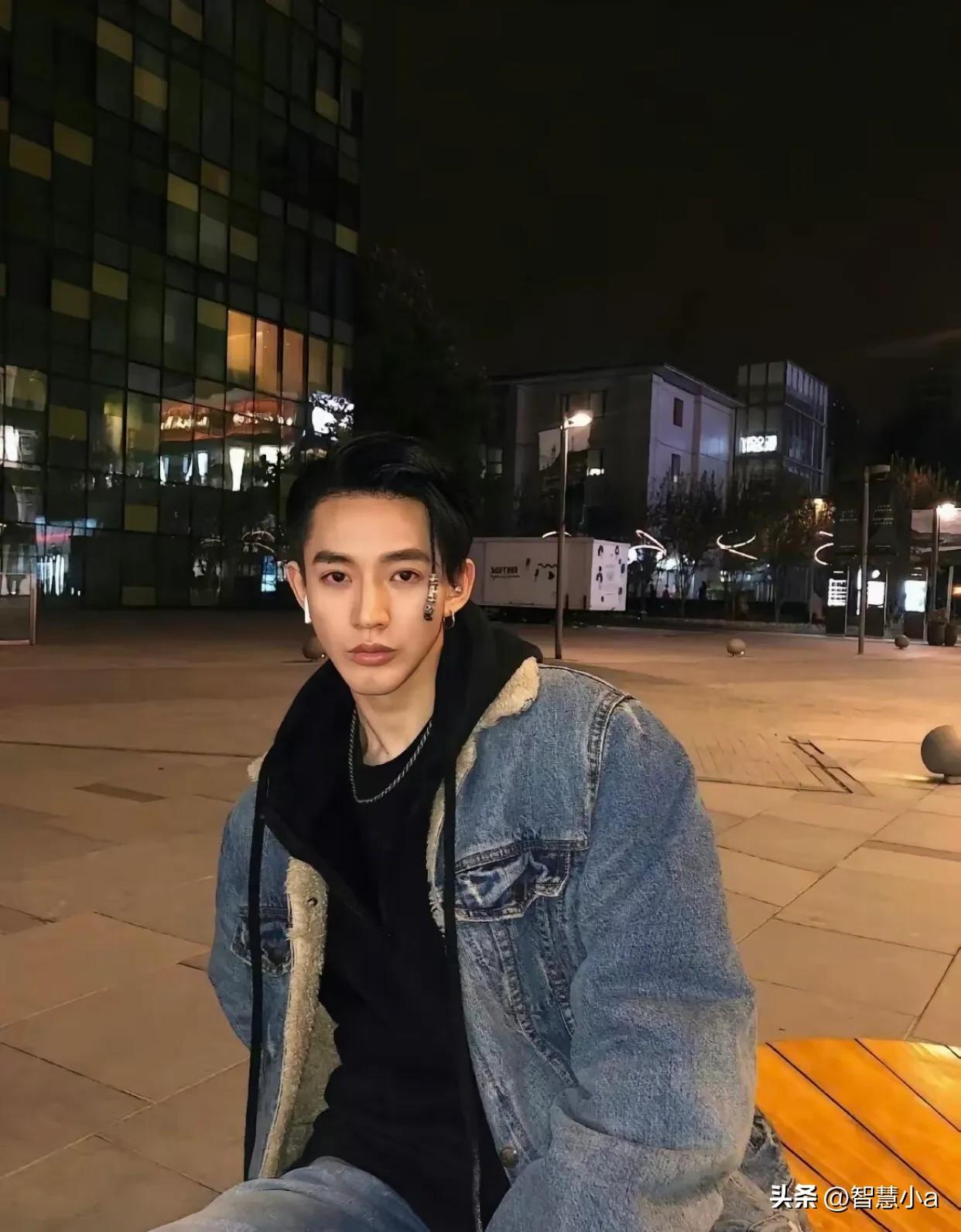 Photos of Deng Wei when he was an amateur - iNEWS