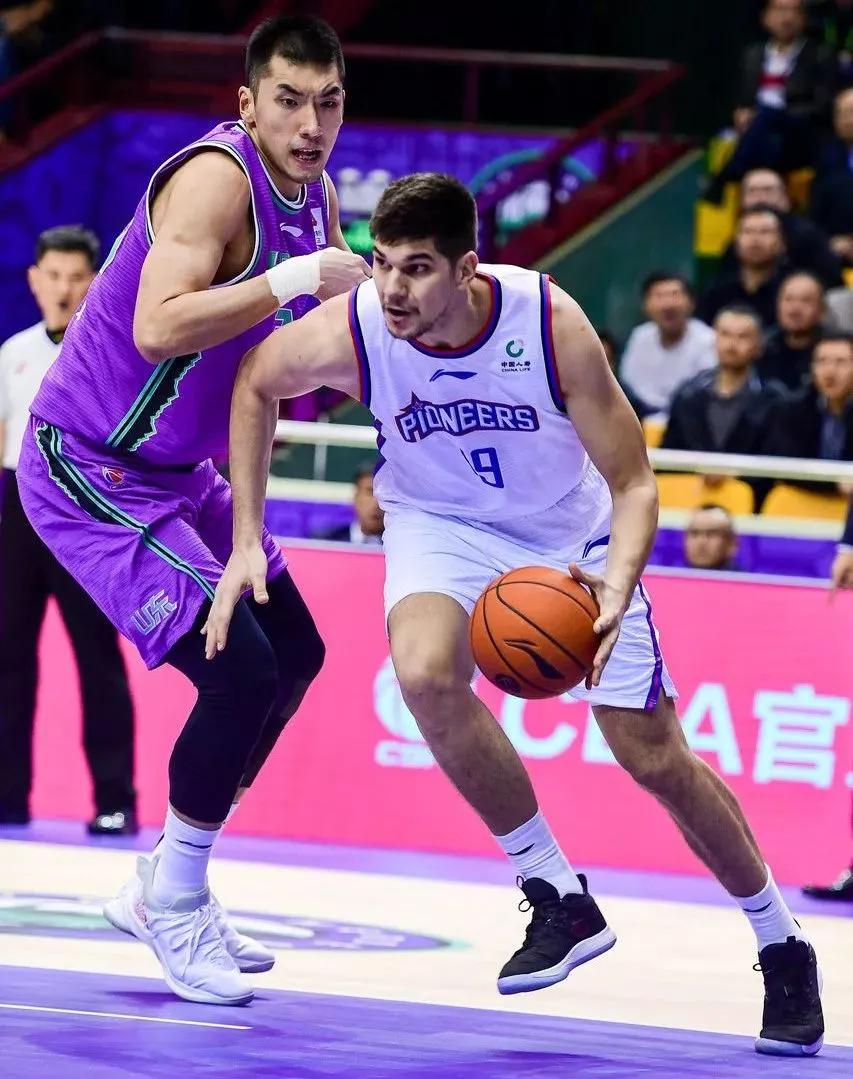 Nanjing Tongxi big move!Sign Edwards first and then win the big trust ...