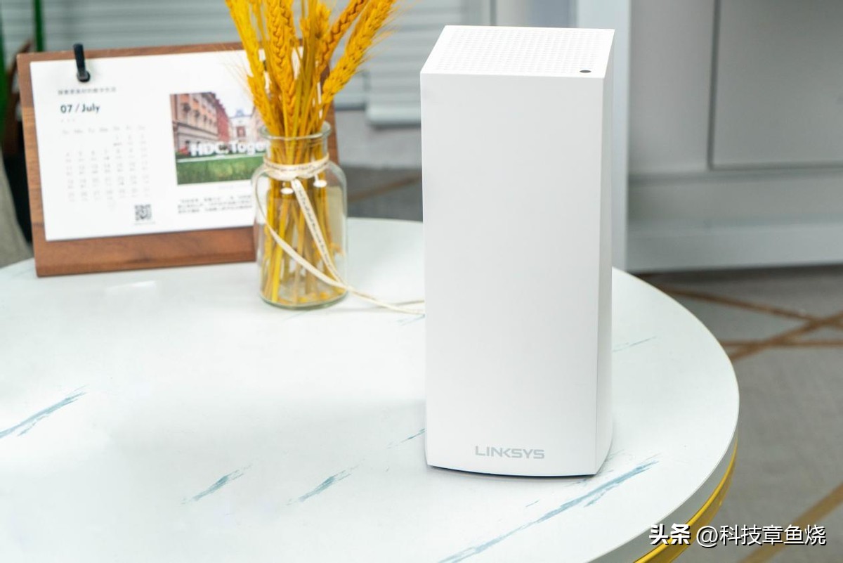 Full coverage of large-scale WiFi signals, leading the MX4200 Mesh ...