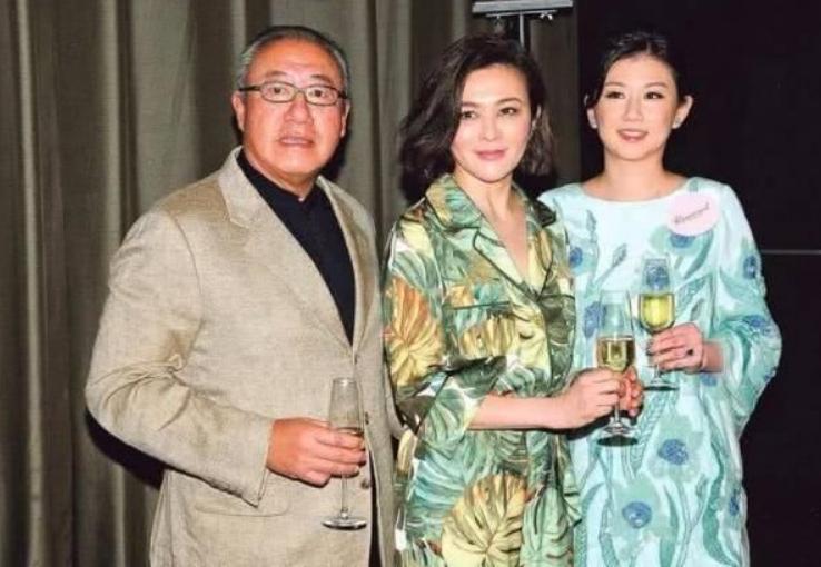 Happy, rich and young Ma Qingwei: married Chen Meiqi for 7 years, Xue ...