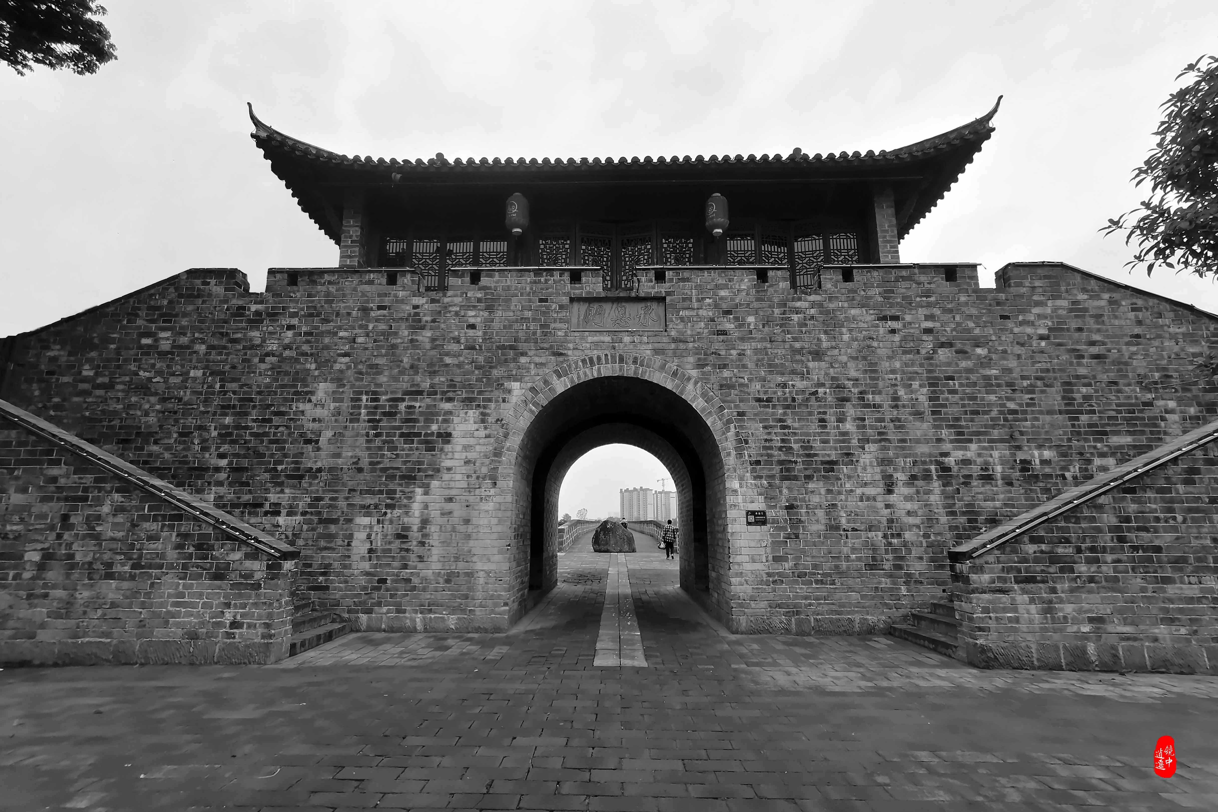 Yongfeng, Jiangxi: Enjiang Ancient Bridge under the Ancient City Wall ...