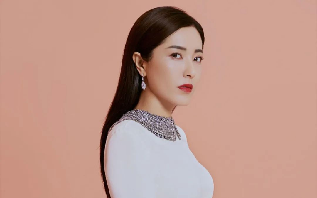 Entertainment broke the news: Liu Yifei, Chen Xiao, Chen Feiyu, Zeng Li ...