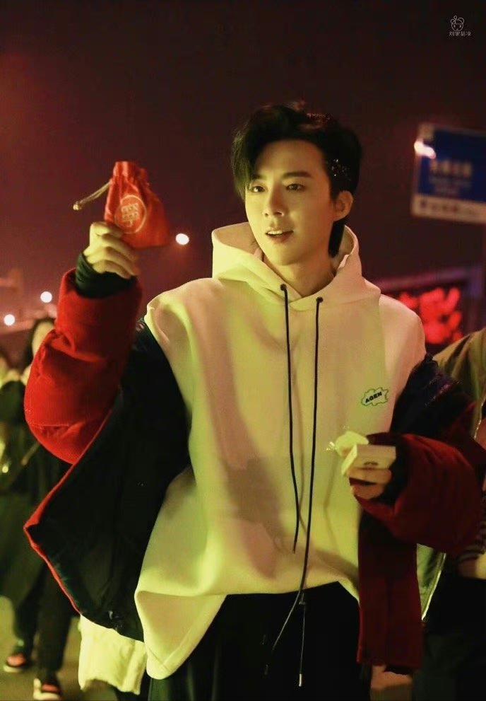 Liu Yuning's response to this wave is simply frank and sincere is the ...