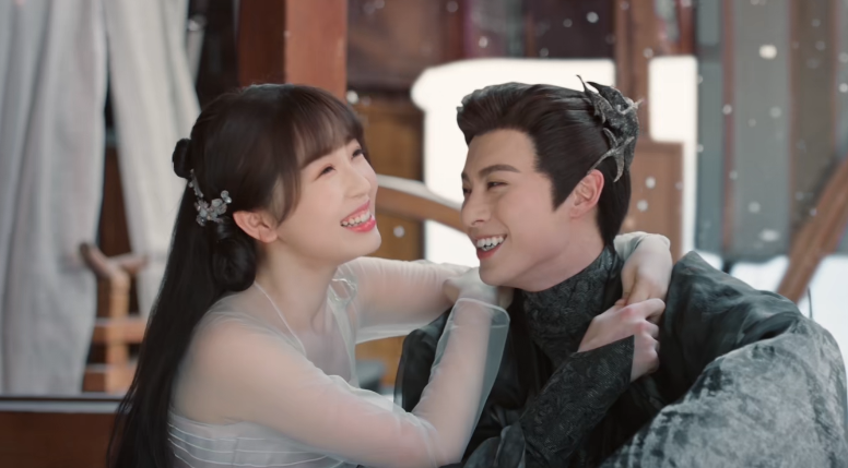 The same person, after performing "Meng Hualu" and then "Canglan Jue ...