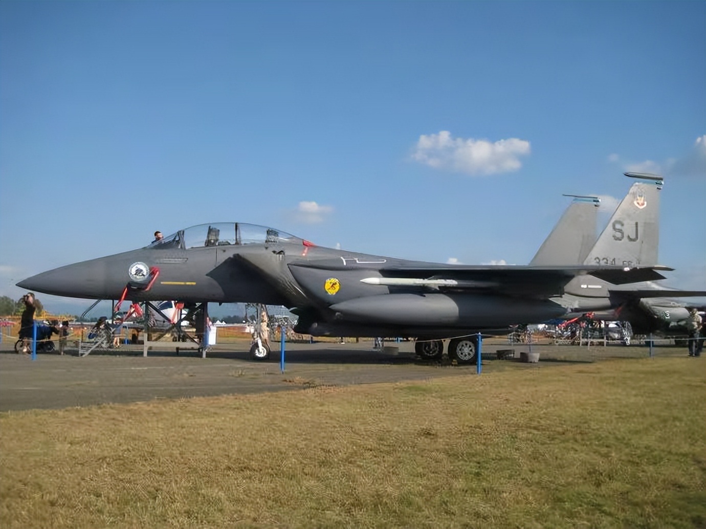 Losing to the Chinese Air Force, what is the threat of the US ...