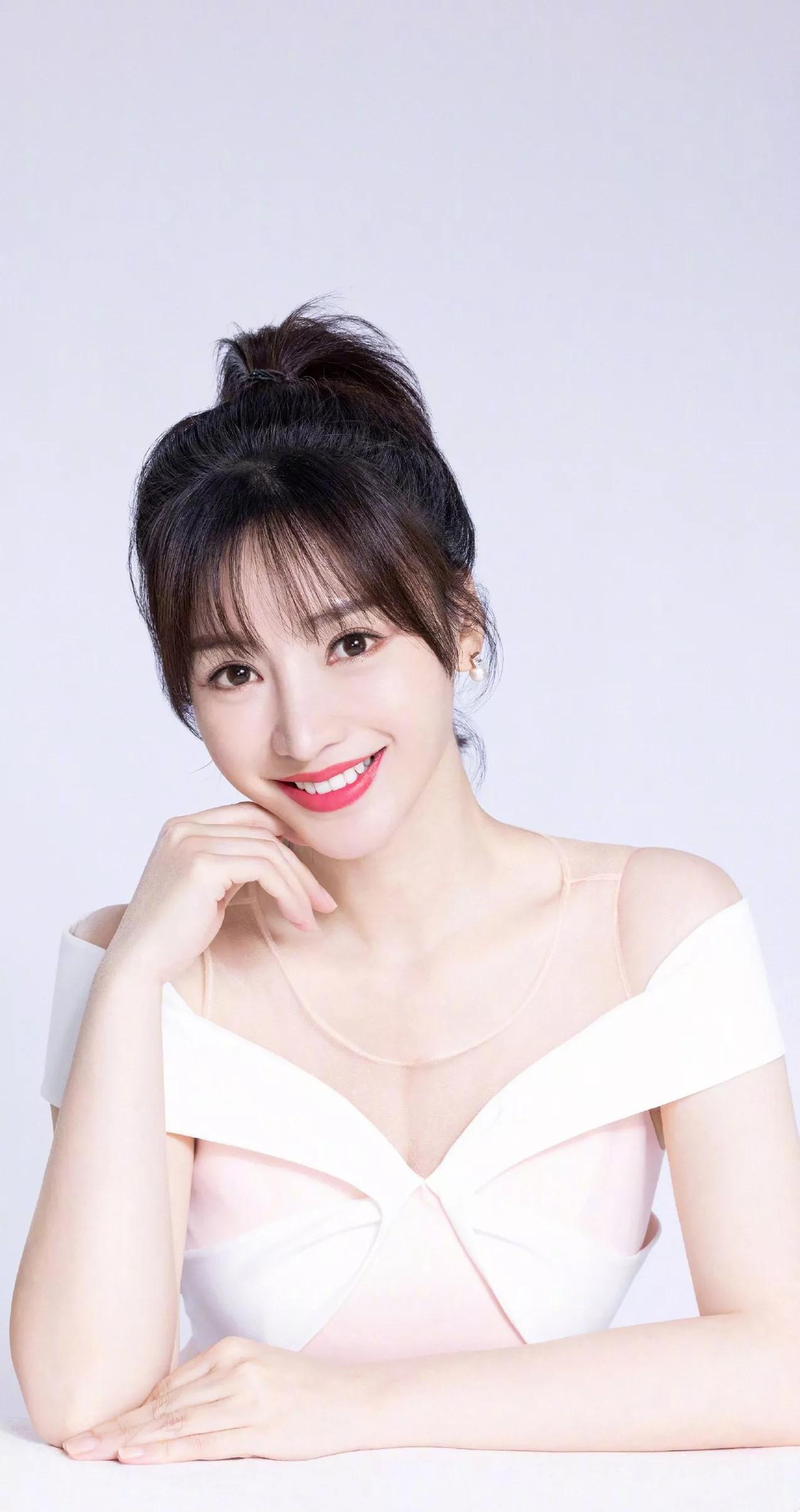 Celebrity Photo Appreciation‖Liu Yan Wears a Tight Pink Dress - iMedia