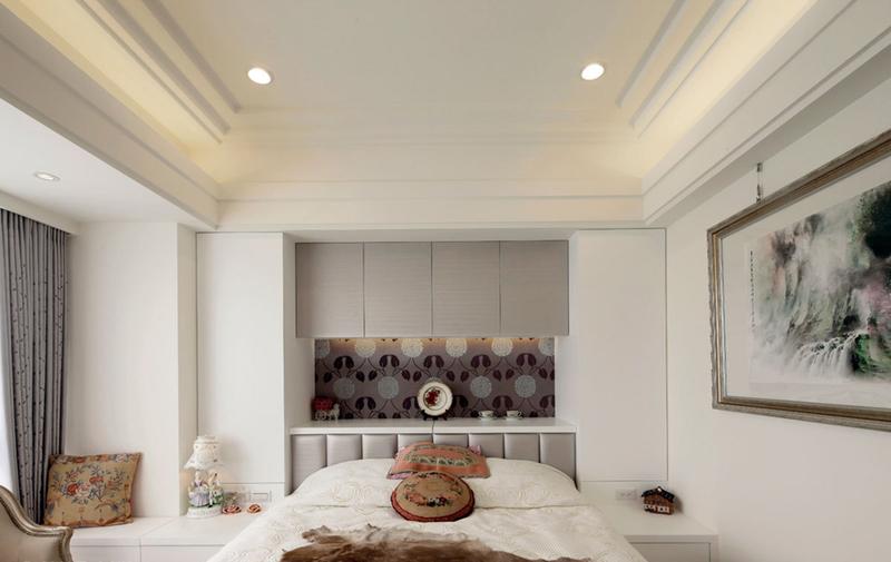 The 156-square-meter four-bedroom apartment gives the space an elegant ...